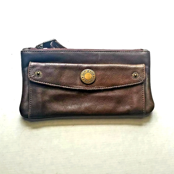 GAP | Accessories | Vintage Gap Genuine Leather Clutchwallet | Poshmark